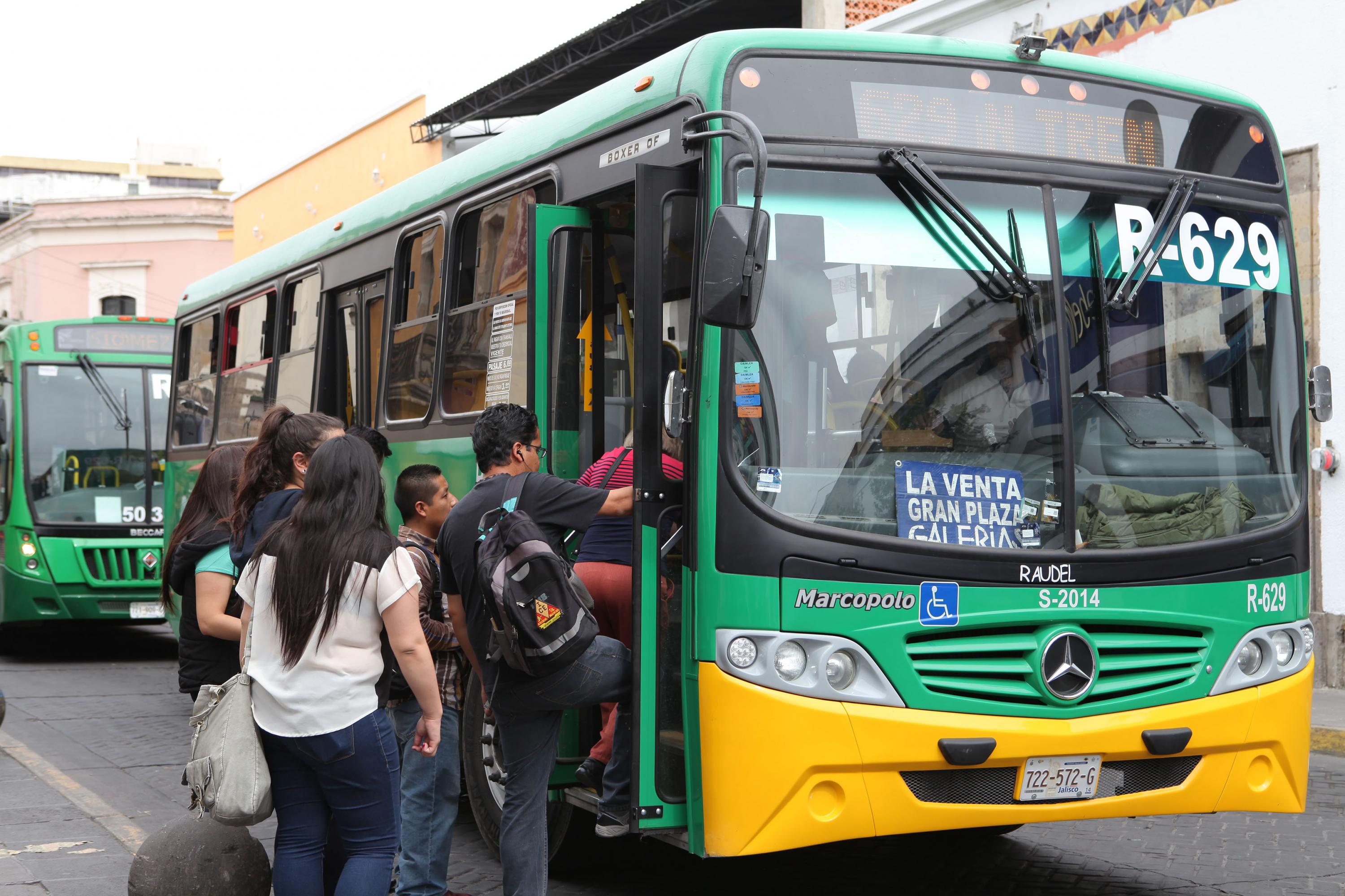 Usuarios Del Transporte Público Expuestos A Altos Niveles De Dióxido De
